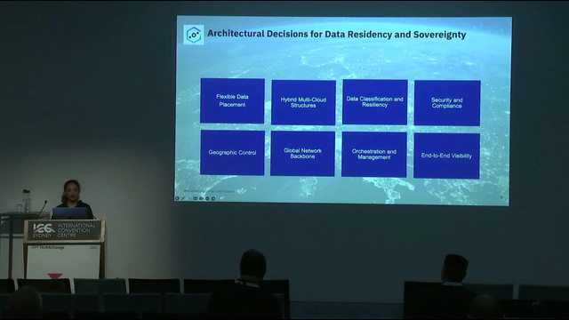 Fusion HCI unleashed- Empowering research with container-based ...